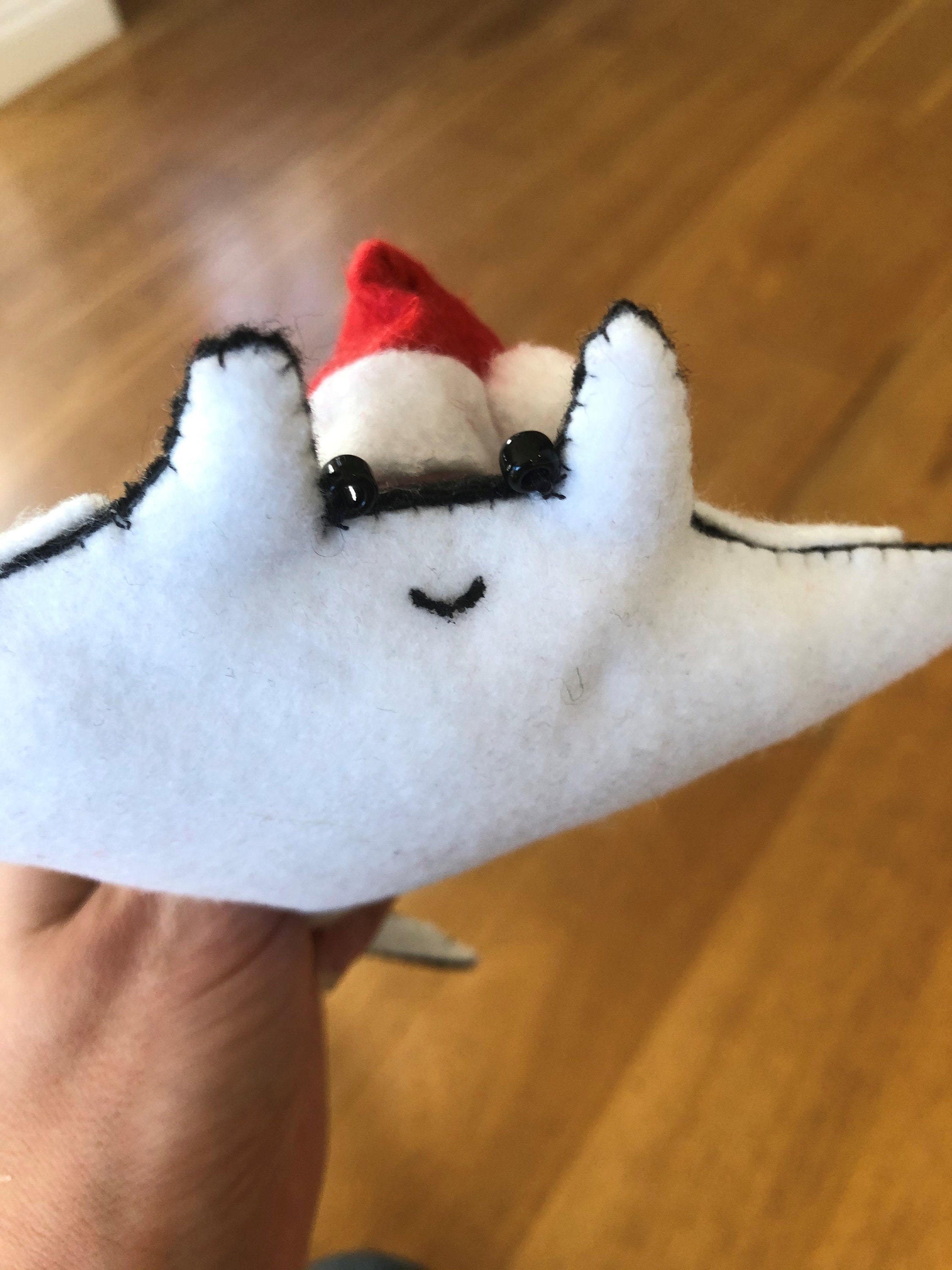 SANTA MANTA Hand Sewn Felt Manta Ray 3D Christmas Decoration | Etsy UK