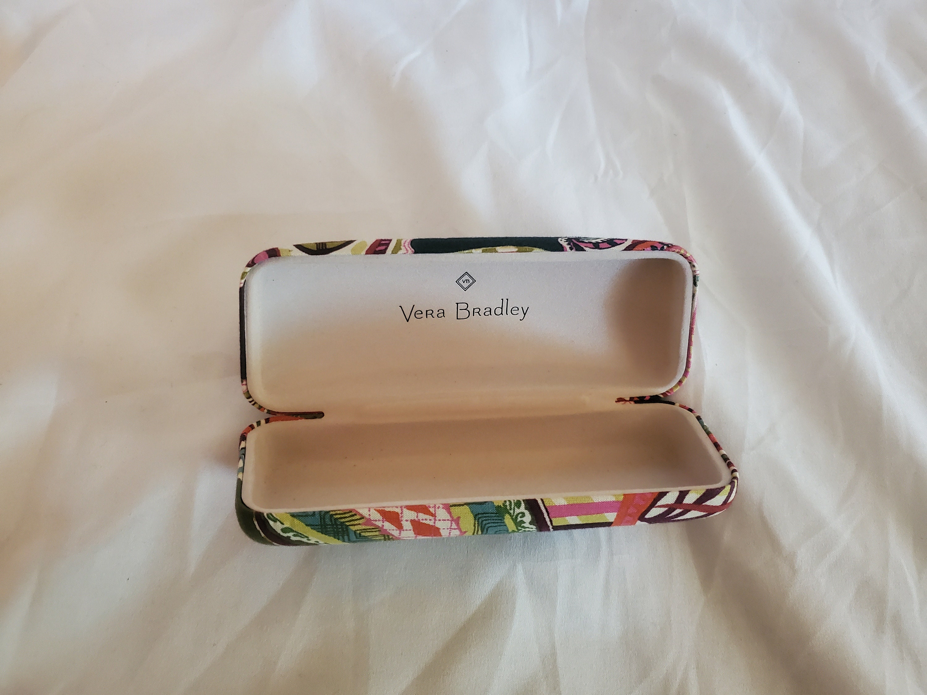 Vera Bradley Hard Spring Loaded Eye Glass Case heirloom Paisley Pattern ...