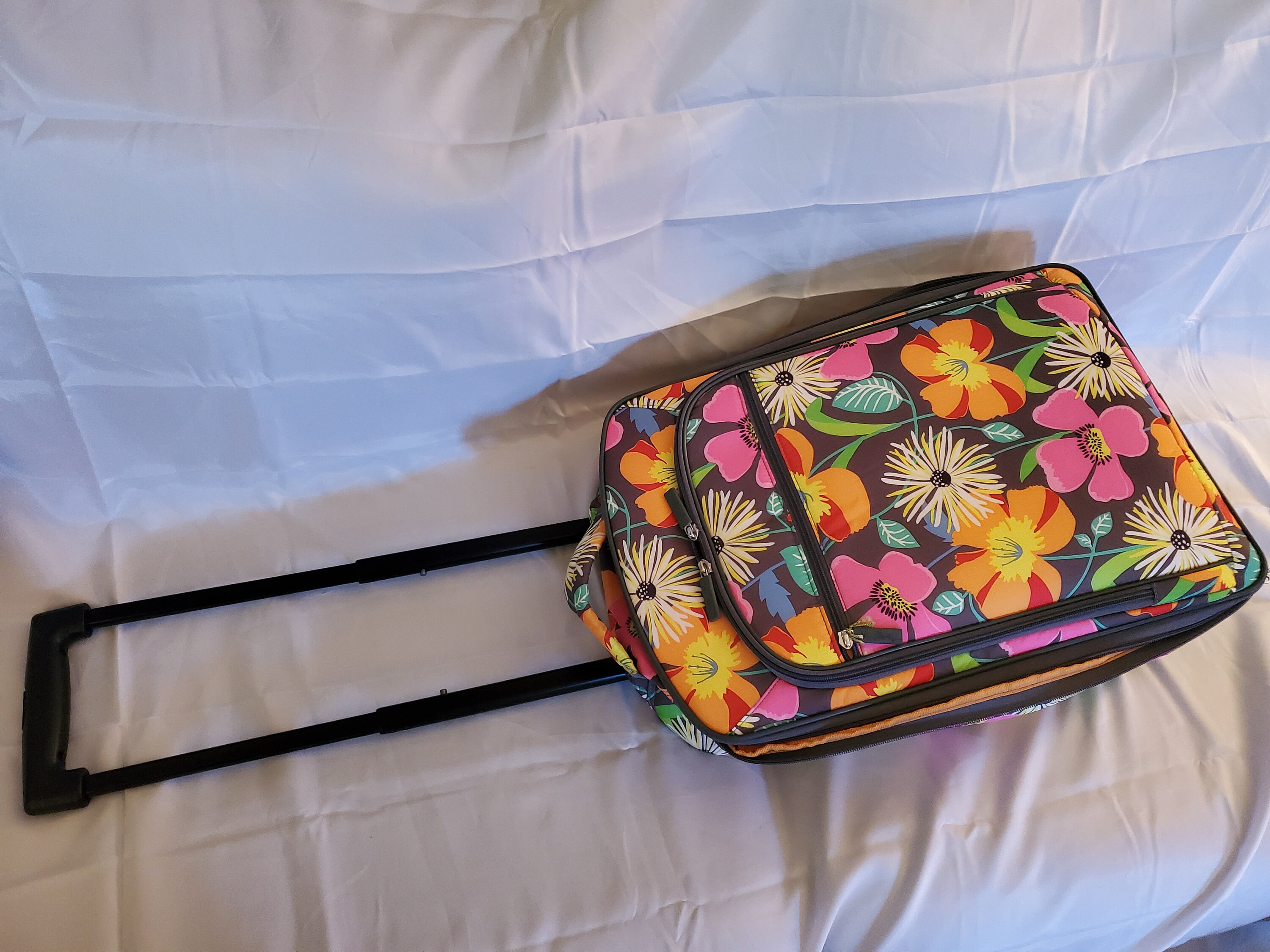Vera Bradley Two Wheel Carry on Luggage Jazzy Blooms Pattern retired - Etsy