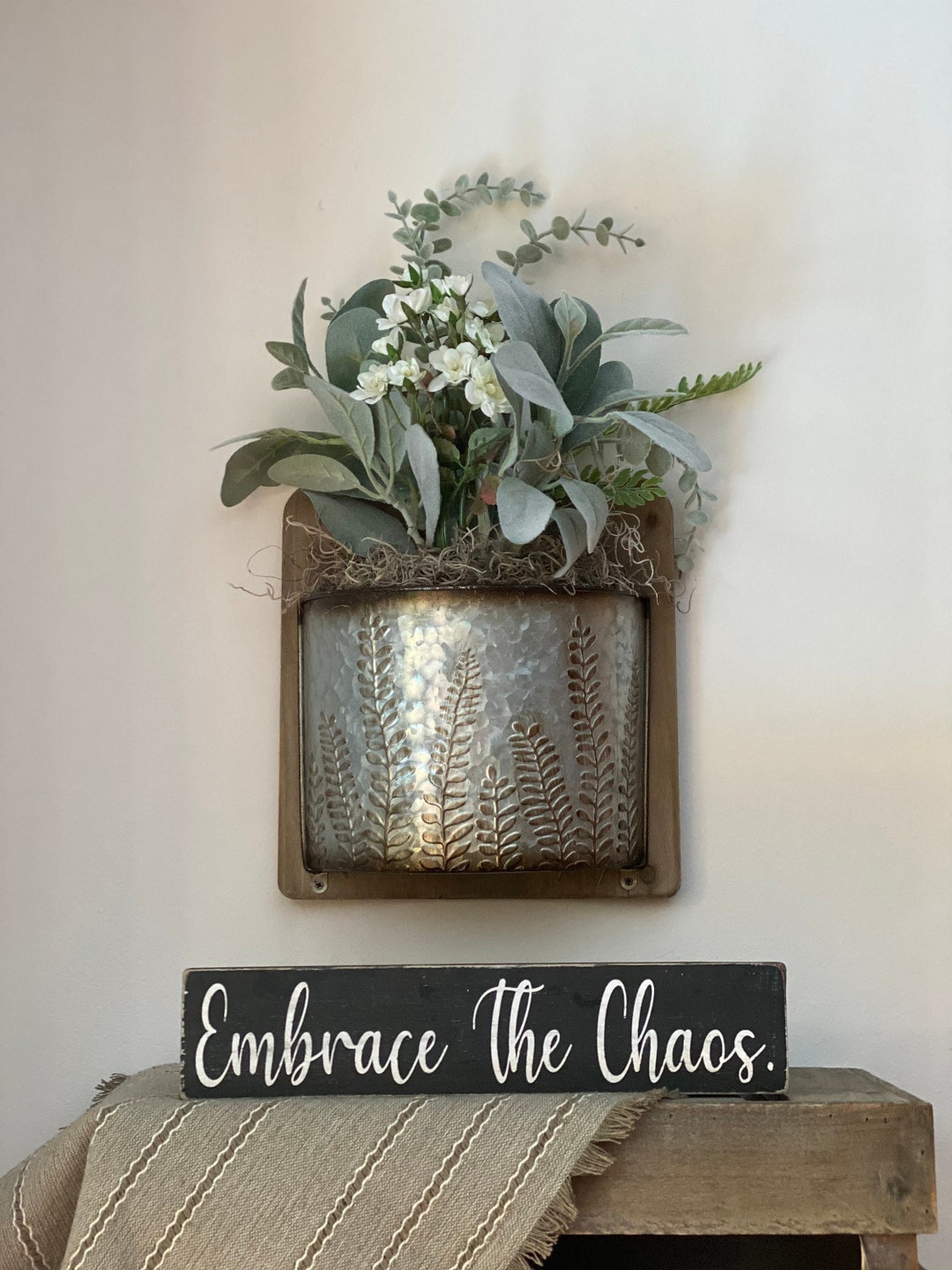 Farmhouse Greenery, Farmhouse Arrangements, Floral Farmhouse, Farmhouse ...