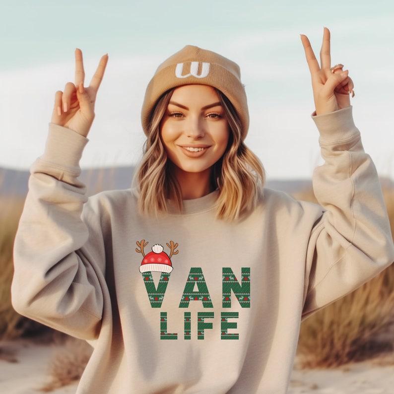 Christmas Vanlife Sweatshirt for World Traveler Roadtrip Nature Lover ...