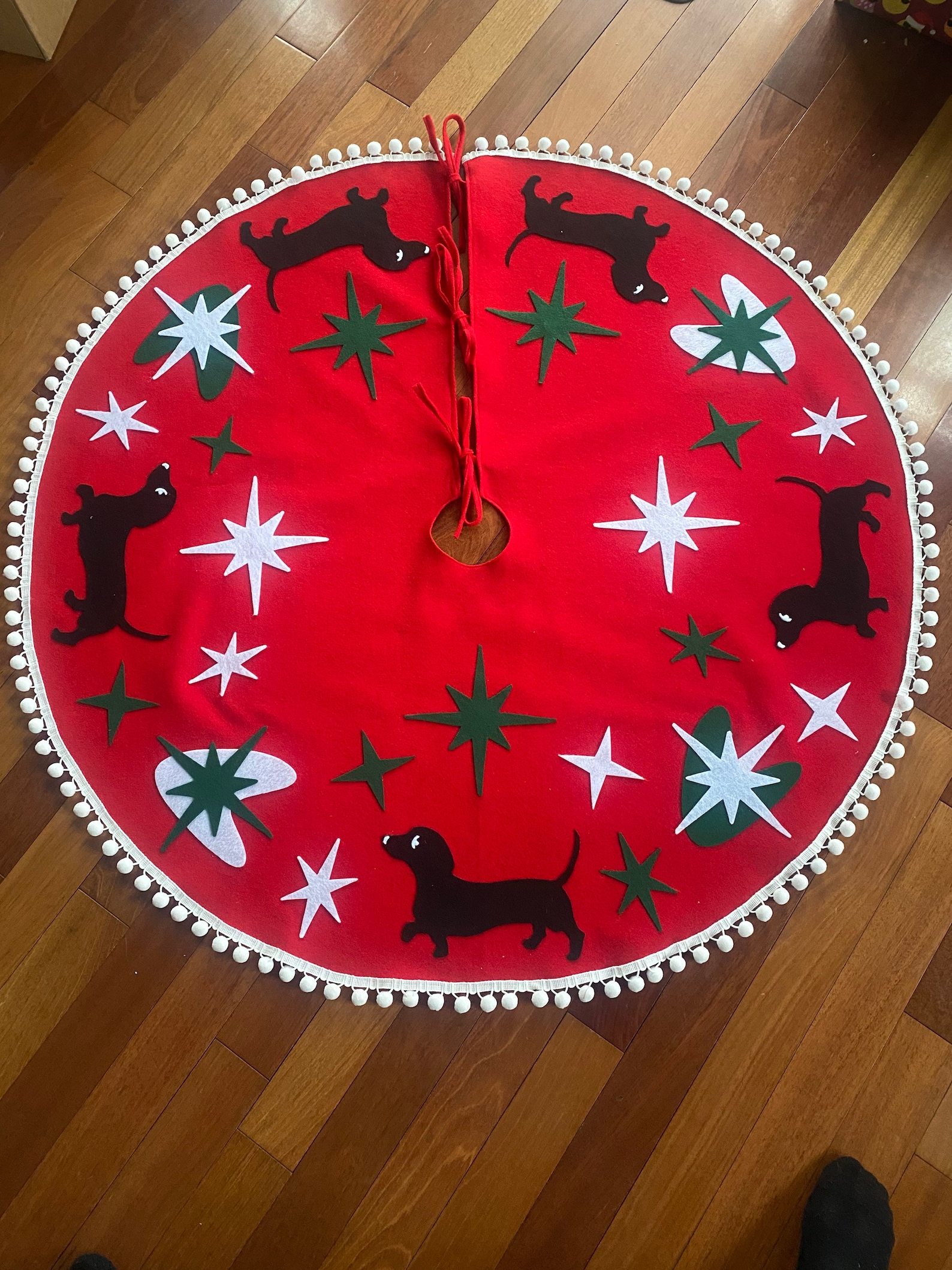 Kitschy Atomic Dog Christmas Tree Skirt - Etsy