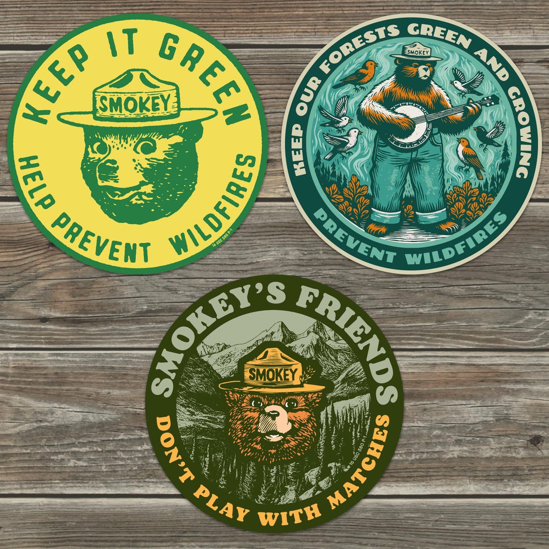 OFFICIALLY LICENSED Smokey Bear Vintage Retro Classic Indoor/outdoor ...