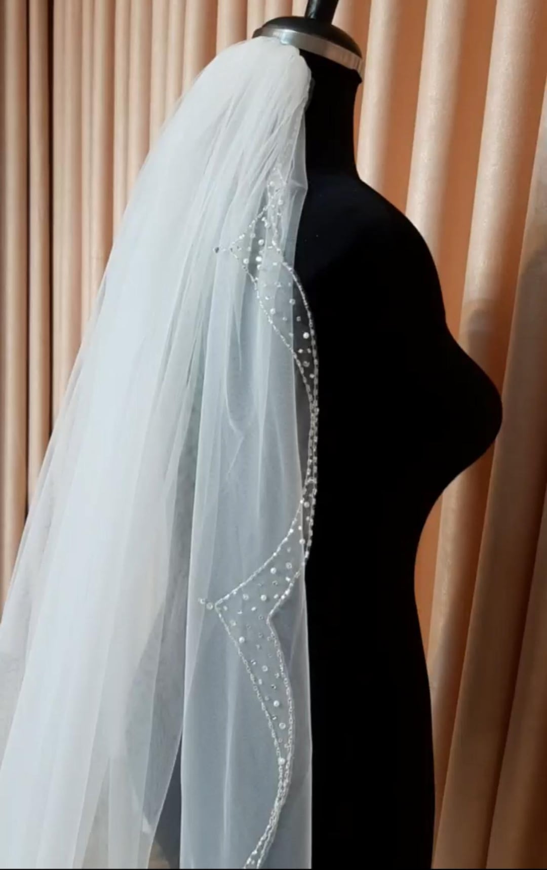 Crystal Beaded Cathedral Wedding Veil - Scallop Edge Bridal Veil - Etsy