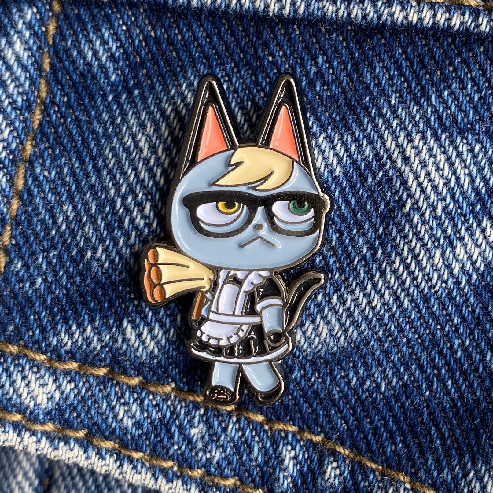 Animal Crossing Raymond Maid Enamel Pin - Etsy UK