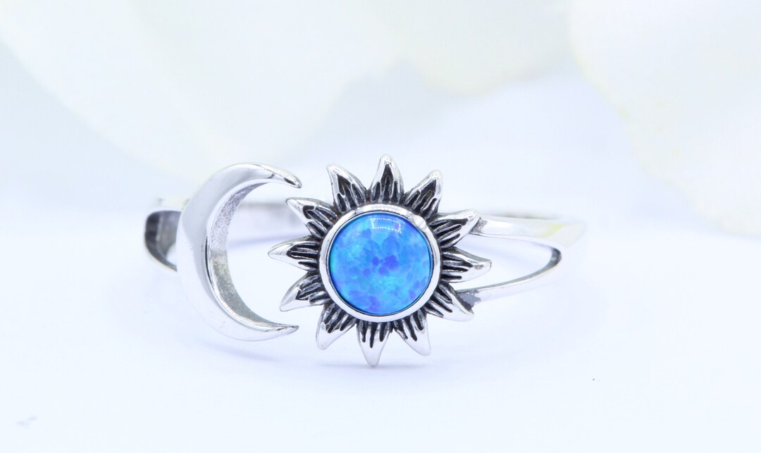 Sterling Silver Sun & Moon Ring: Blue Opal Solitaire - Etsy