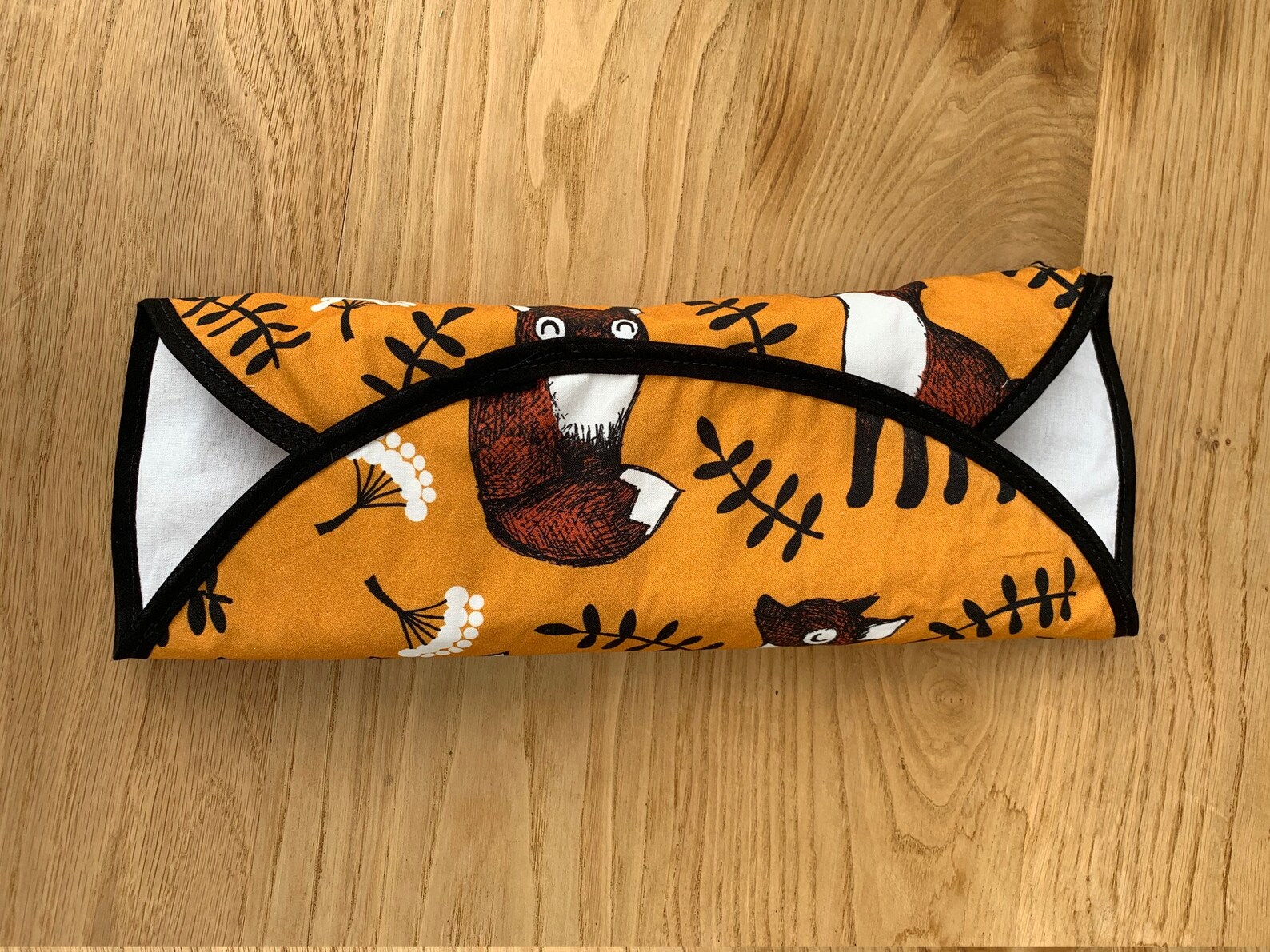Food Wrap Lunch Bag In Organic Cotton With Wax Interlayer Etsy food-wrap-lunch-bag-in-organic-cotton-with-wax-interlayer-etsy