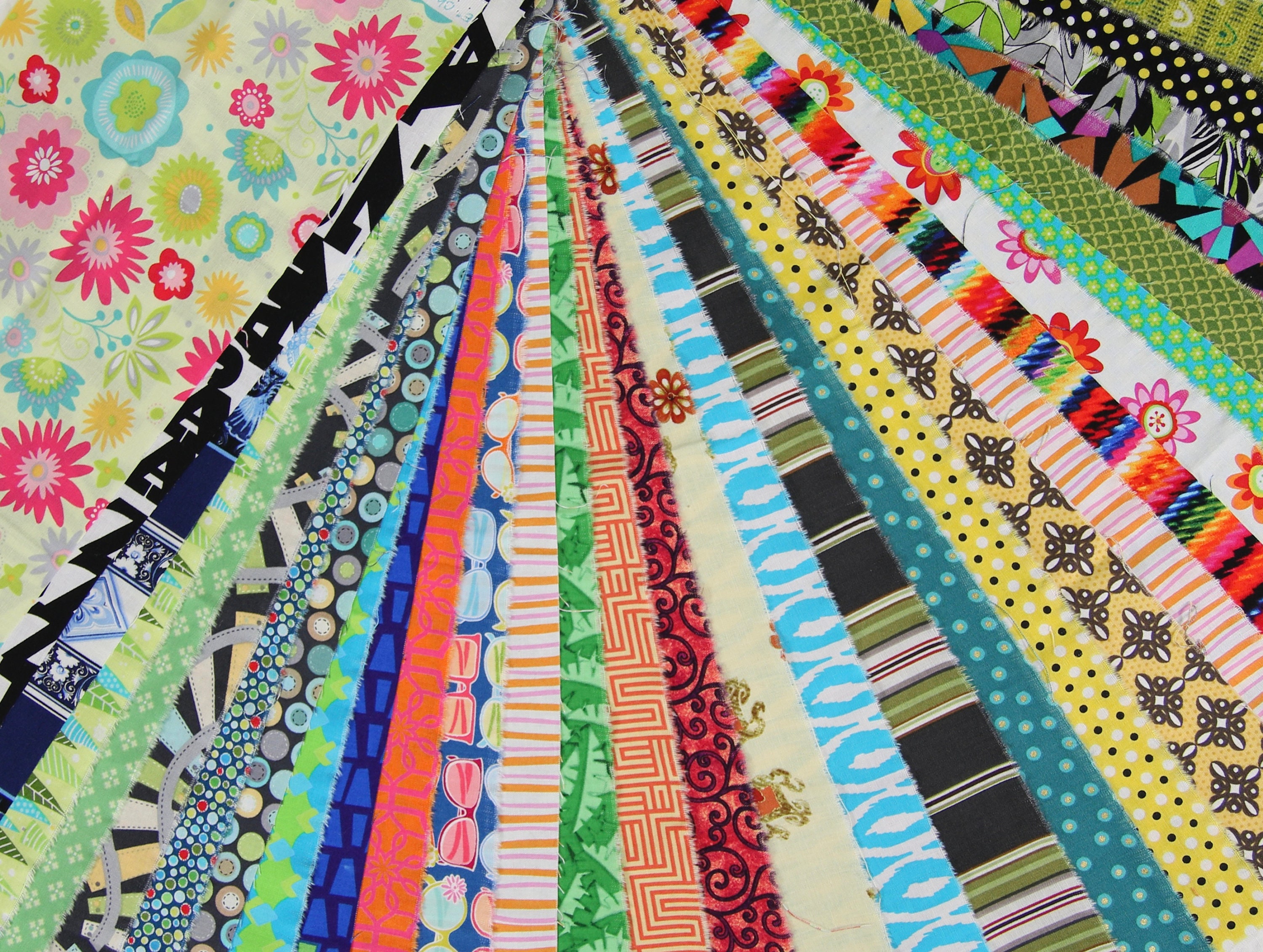 Fun Fabric Scrap Bundles, 20 Piece Set, 100% Quilters Cottons, Variety ...