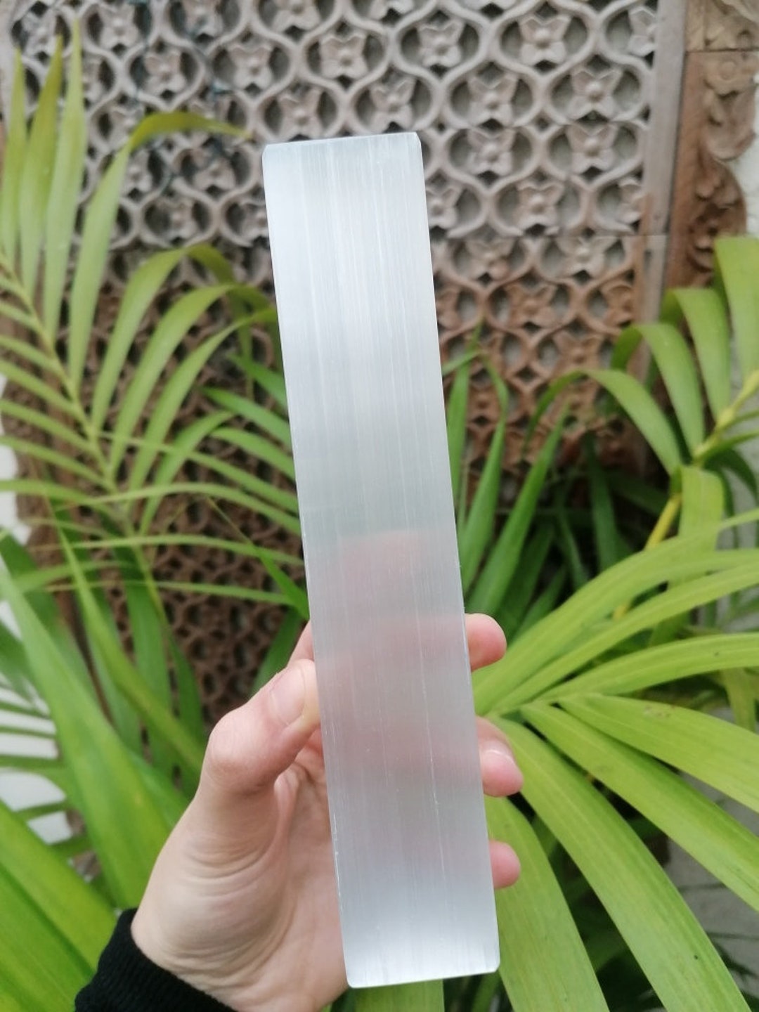 High Grade Selenite Stick 20cm Crystal Wand Selenite Charging Plate ...
