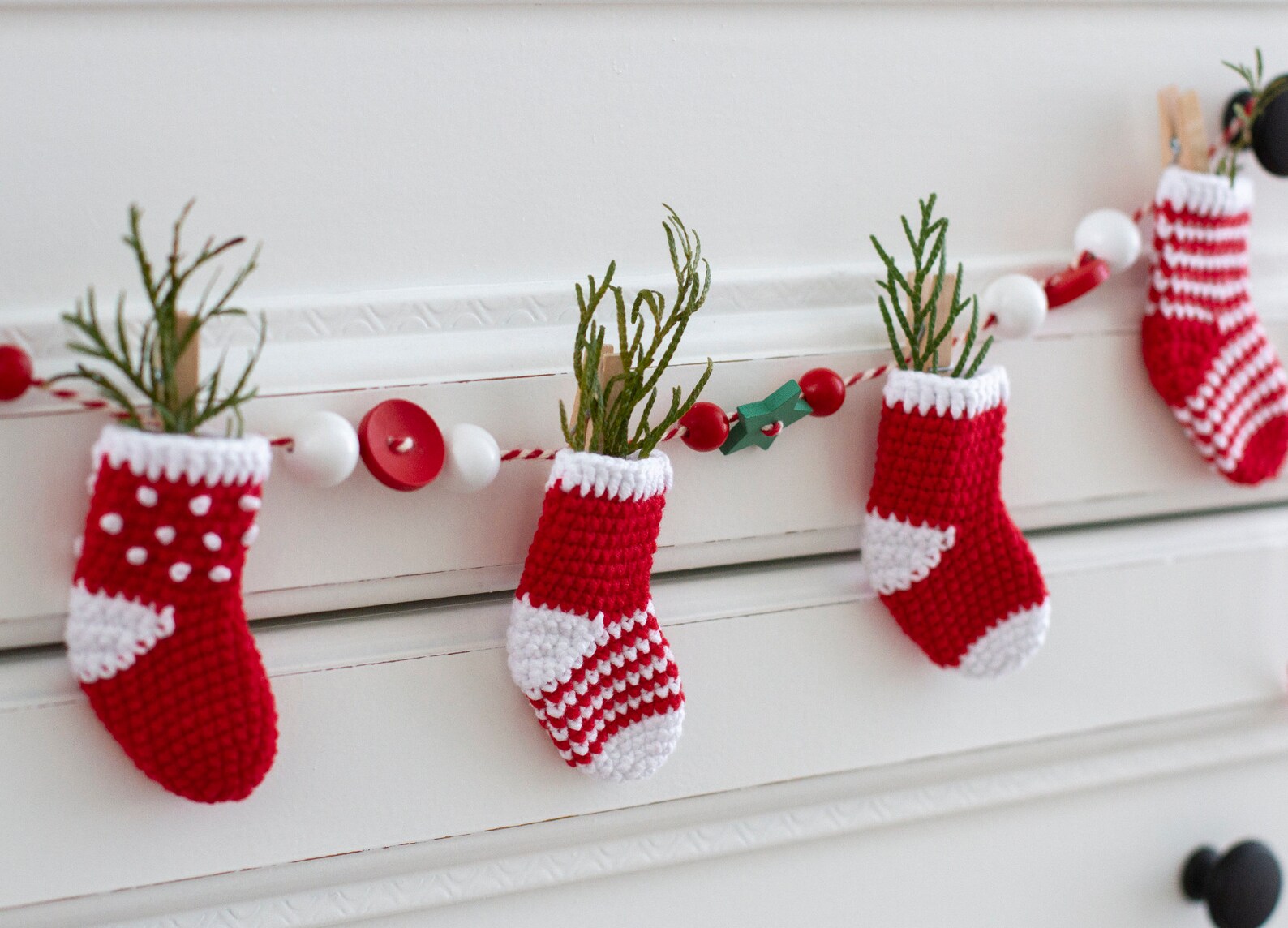 Crochet Christmas Mini Stockings Garland Pattern (PDF) - Etsy