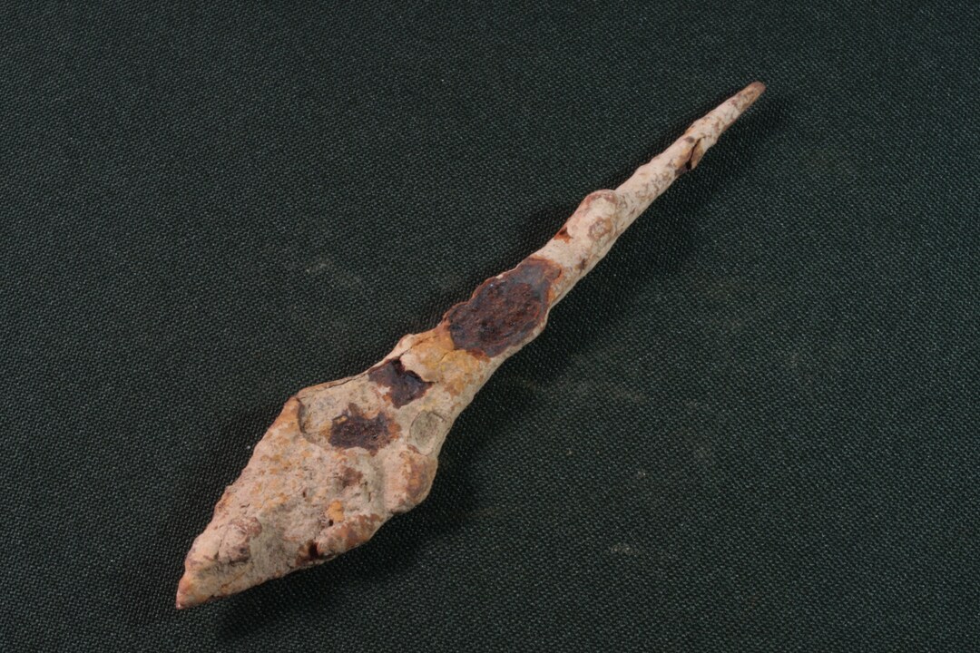Ancient Forged Diamond-shaped Arrowhead / Middle Ages / VIII-X ...