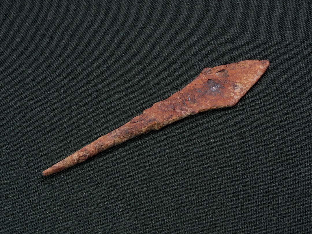Ancient Forged Diamond-shaped Arrowhead / Middle Ages / VIII-X ...