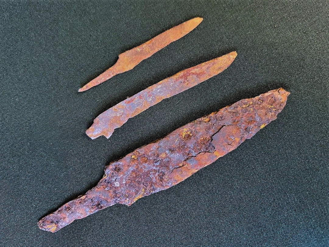 Authentic Medieval Forged Knives of the Viking Age / Viking Artifact ...