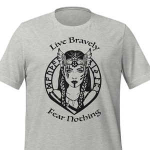 Norse Viking T-shirt, Viking Warrior T-shirt, Live Bravely Fear Nothing ...