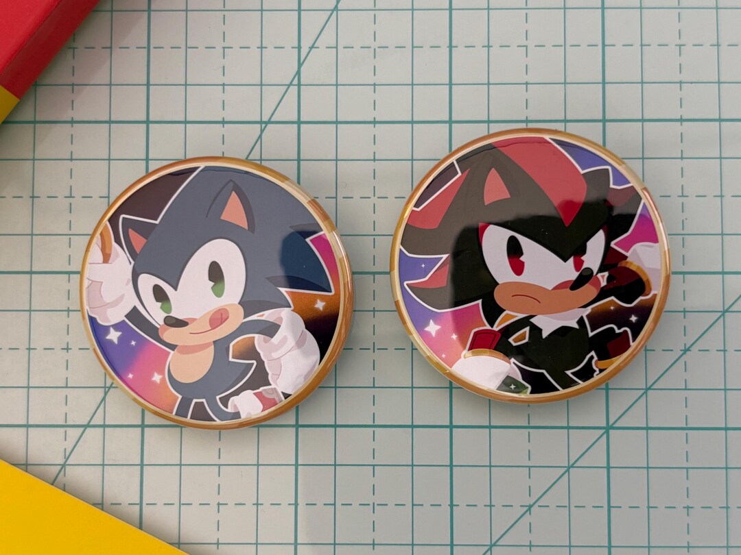 Sonic the Hedgehog Pin Badges - Etsy