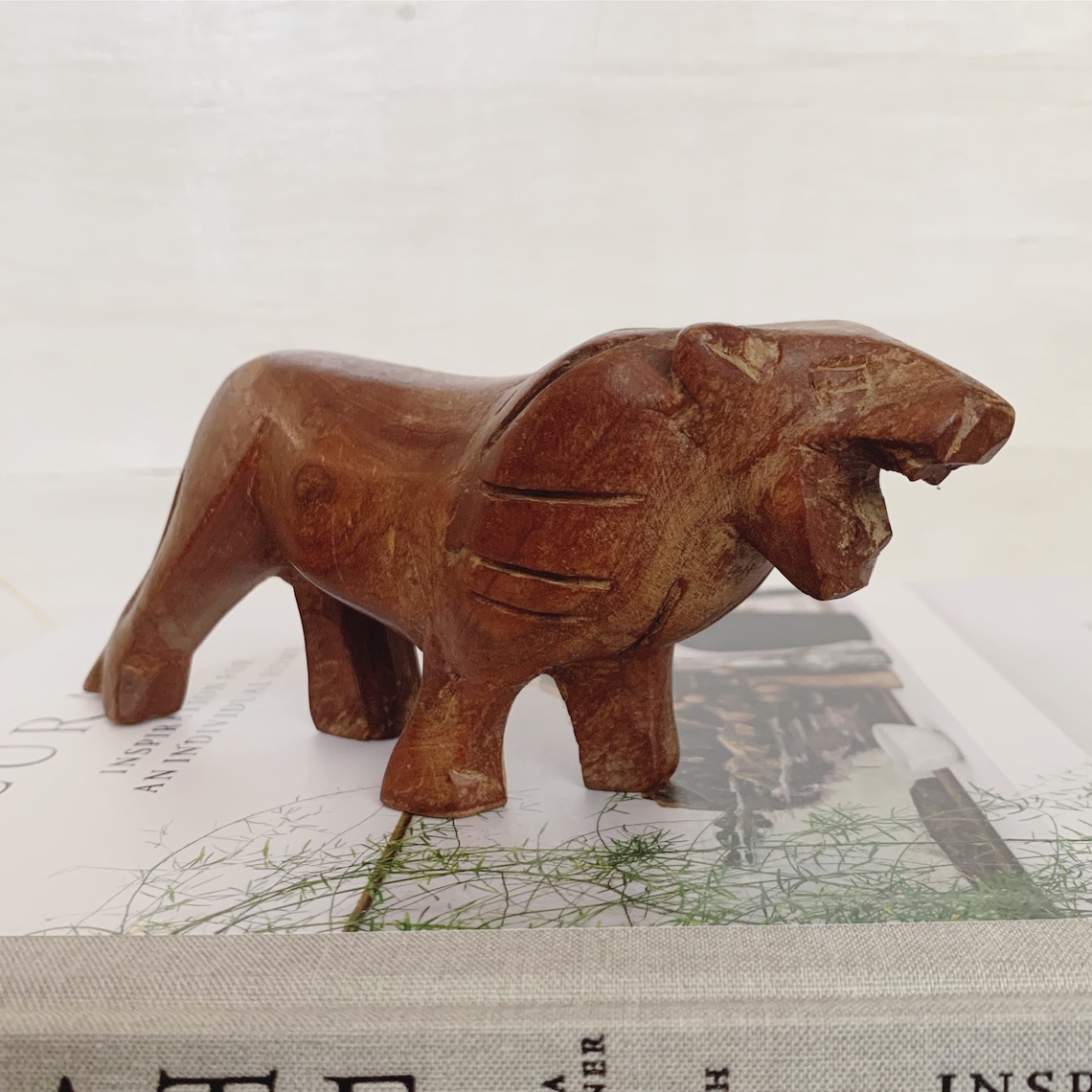 Vintage Wooden Lion Figurine Object / Hand Carved Wooden - Etsy