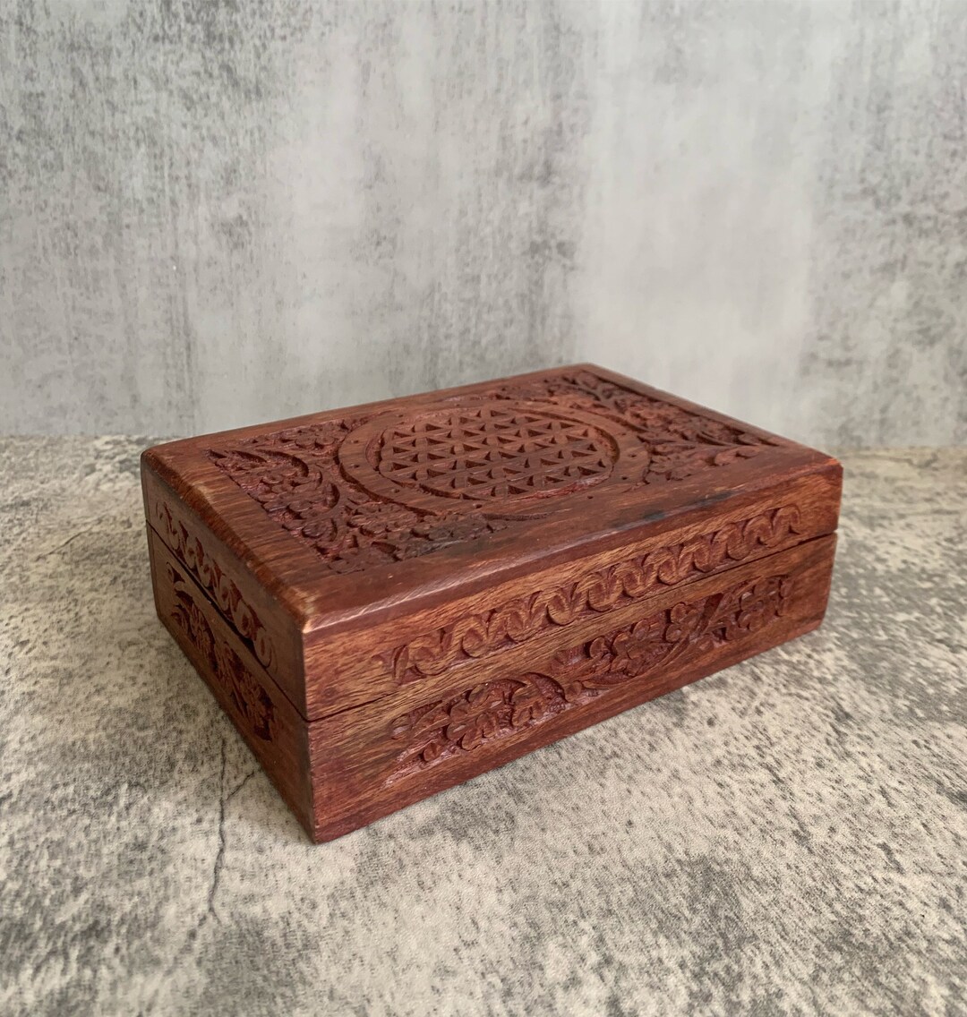 Hand Carved Wooden Trinket Box / Vintage Small Box / Vintage Wooden ...