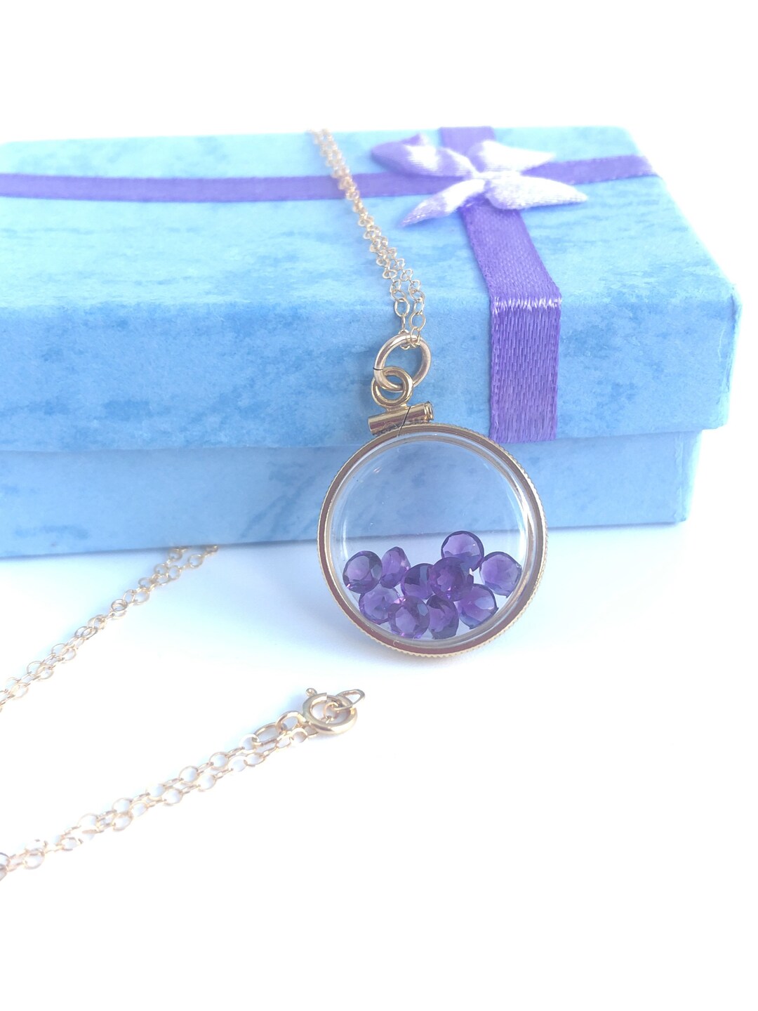 Handmade Amethyst Shaker Locket 20mm, Gold Filled Locket, 2.9 TCW ...