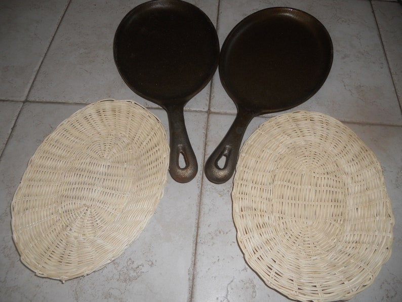Mexican Fiesta Fajita Sizzler Sets, #110-04, 2 Wicker Trivet Basket ...
