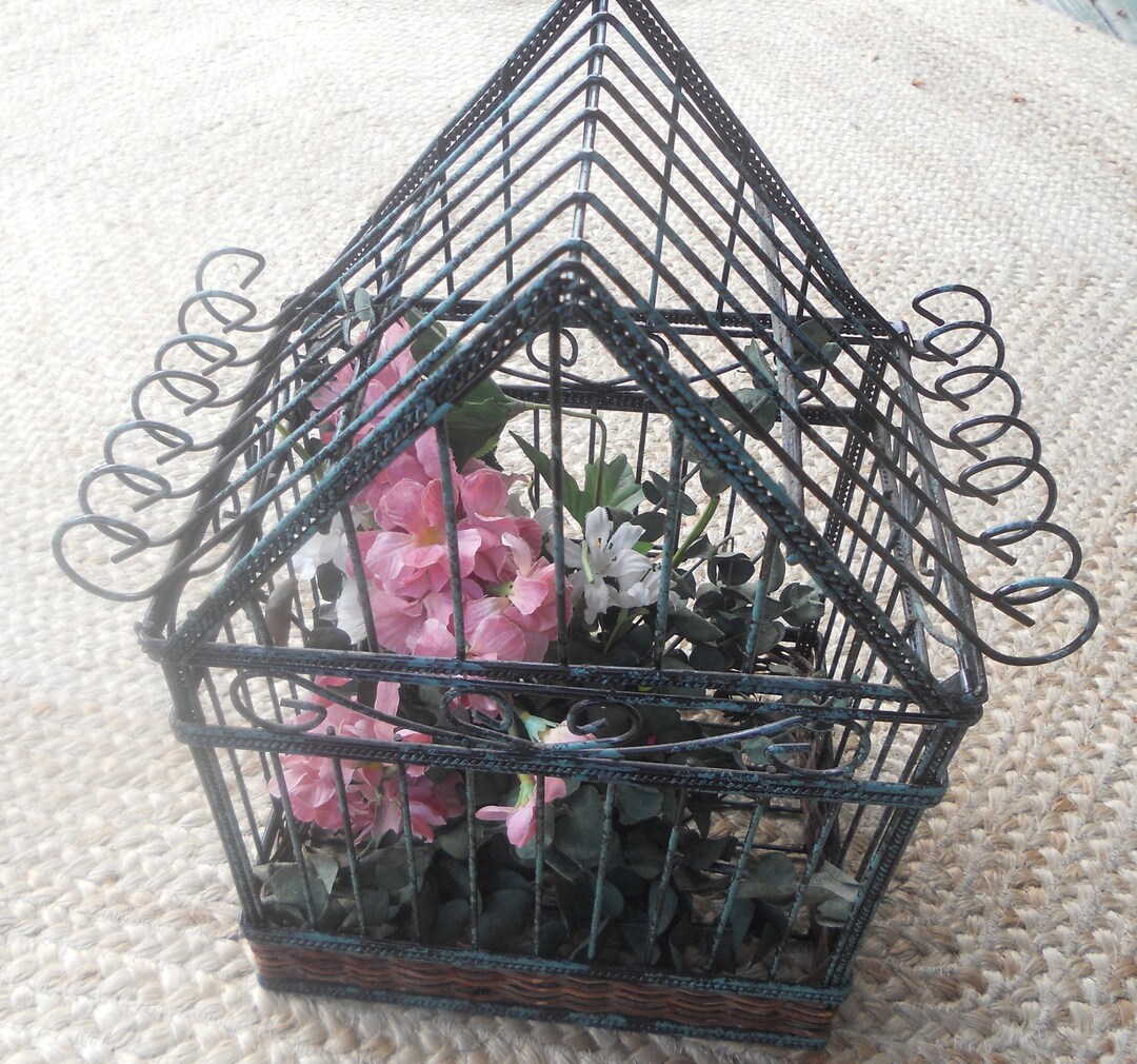 Vintage Wire, Habitable, Metal Steel Bird House, Green & Brown, Roof ...