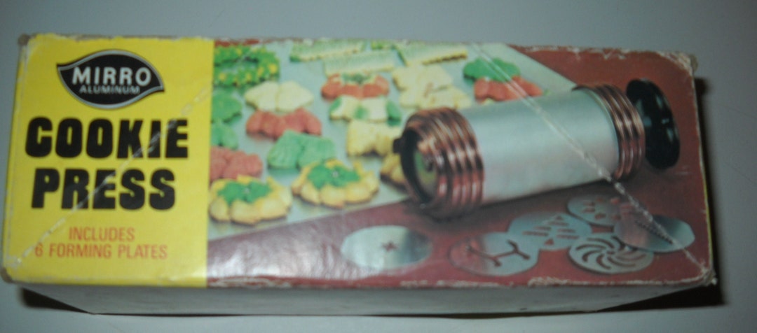 Vintage MIRRO COOKIE Press Set, Medium Size, 8 Piece Set Cookie Press ...