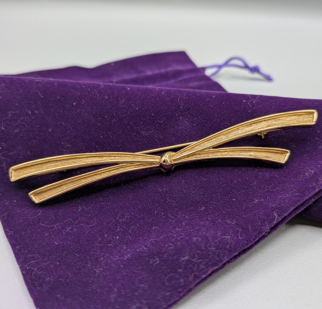 Monet Brushed Gold Tone Ribbon Brooch Minimalist Bow Lapel Bar Collar ...