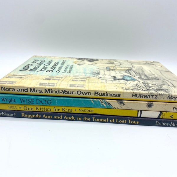 Weekly Reader Book - Etsy