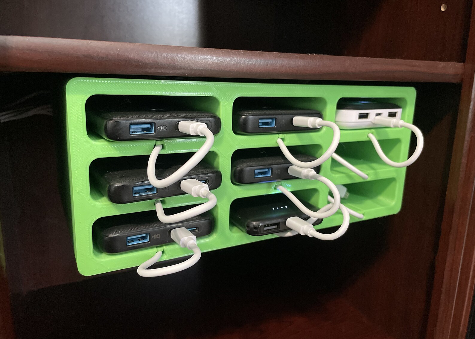 Under Desk Battery Bank Storage Mount and Charging Station - Etsy