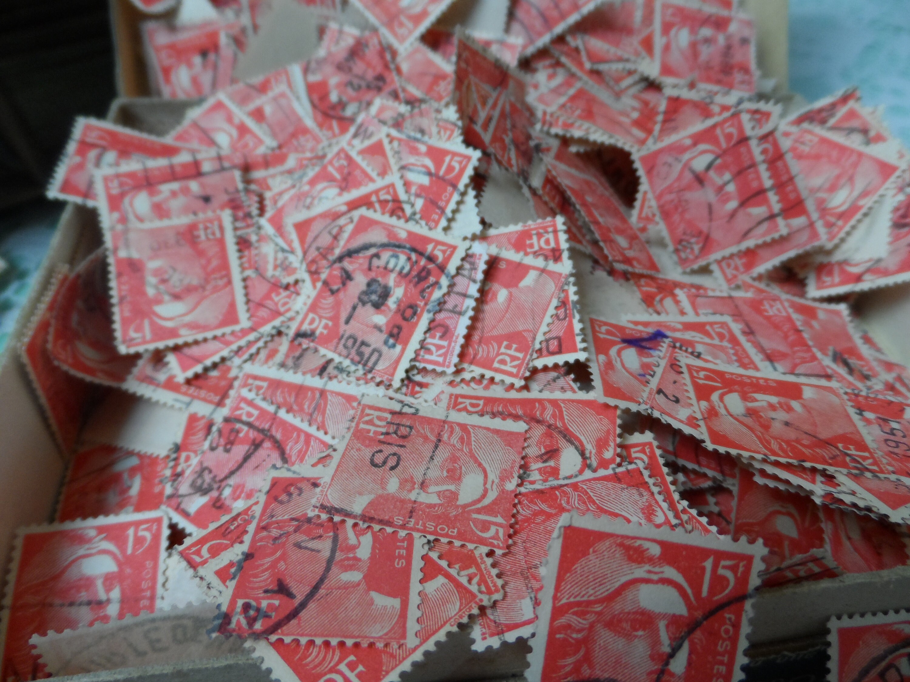 100 French Stamps 15f Used Red Postage Stamps, Vintage Red Marianne ...