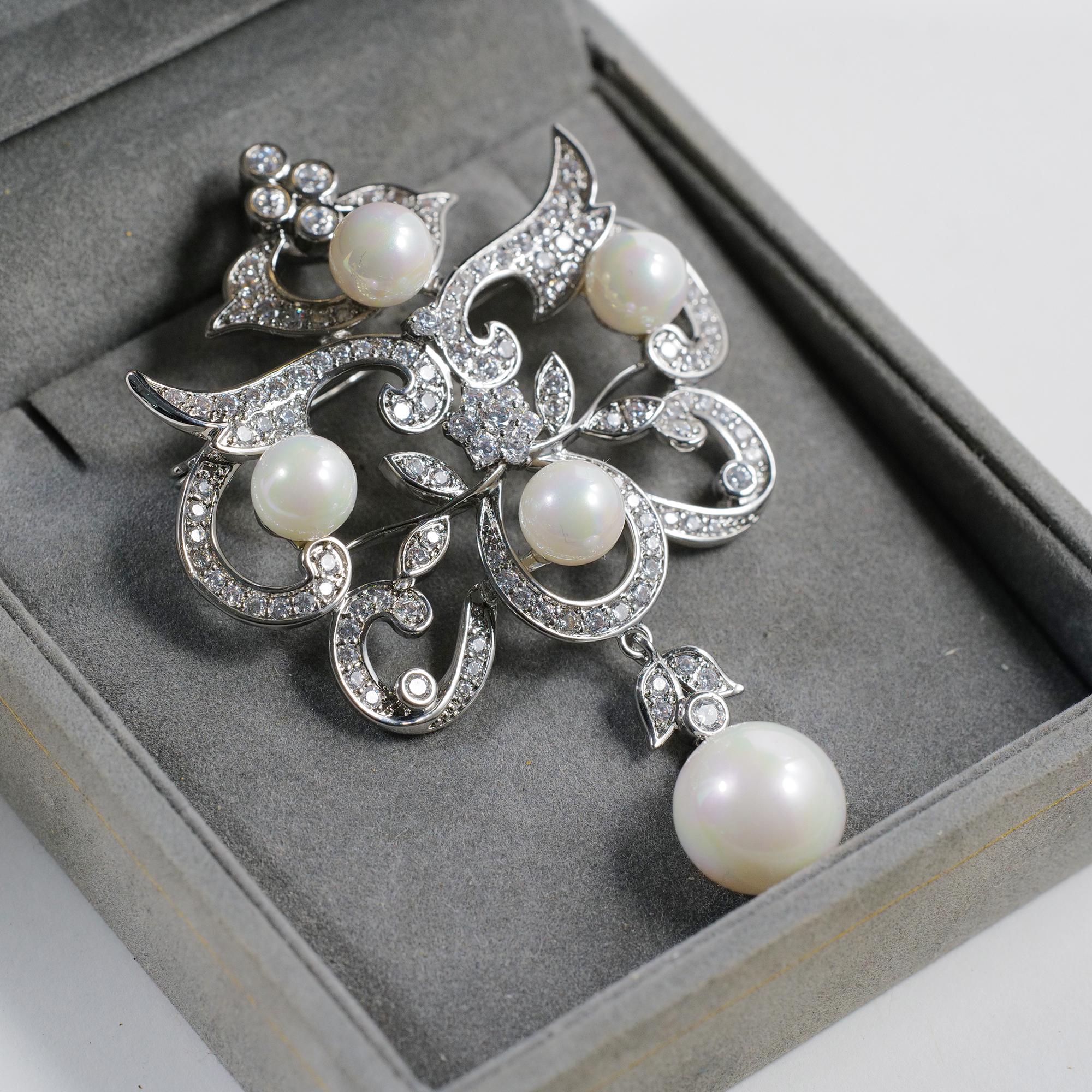 Vintage Classic Baroque Brooch Pin and Pendant Design With CZ Crystals ...
