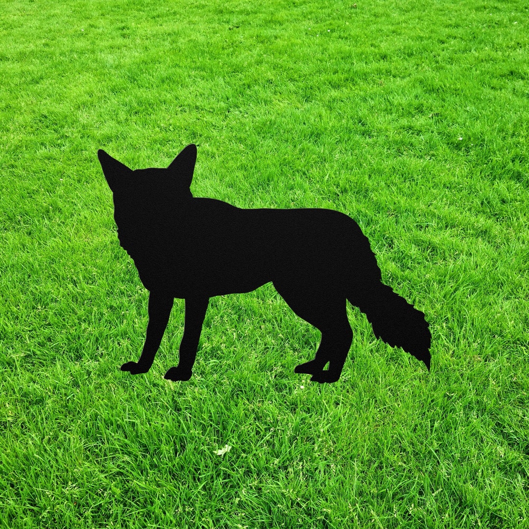 Coyote Statue Figurine, Metal Sculpture Figure Stake, Coyote Garden ...