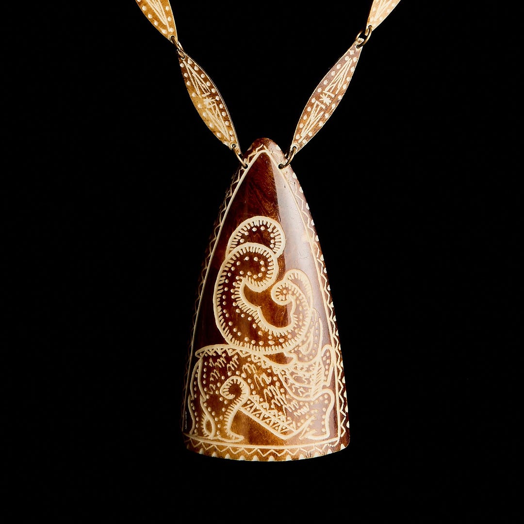 Vintage Pendant, Inuit Art, Eskimo Carving, Inuit Jewelry, Yupik ...