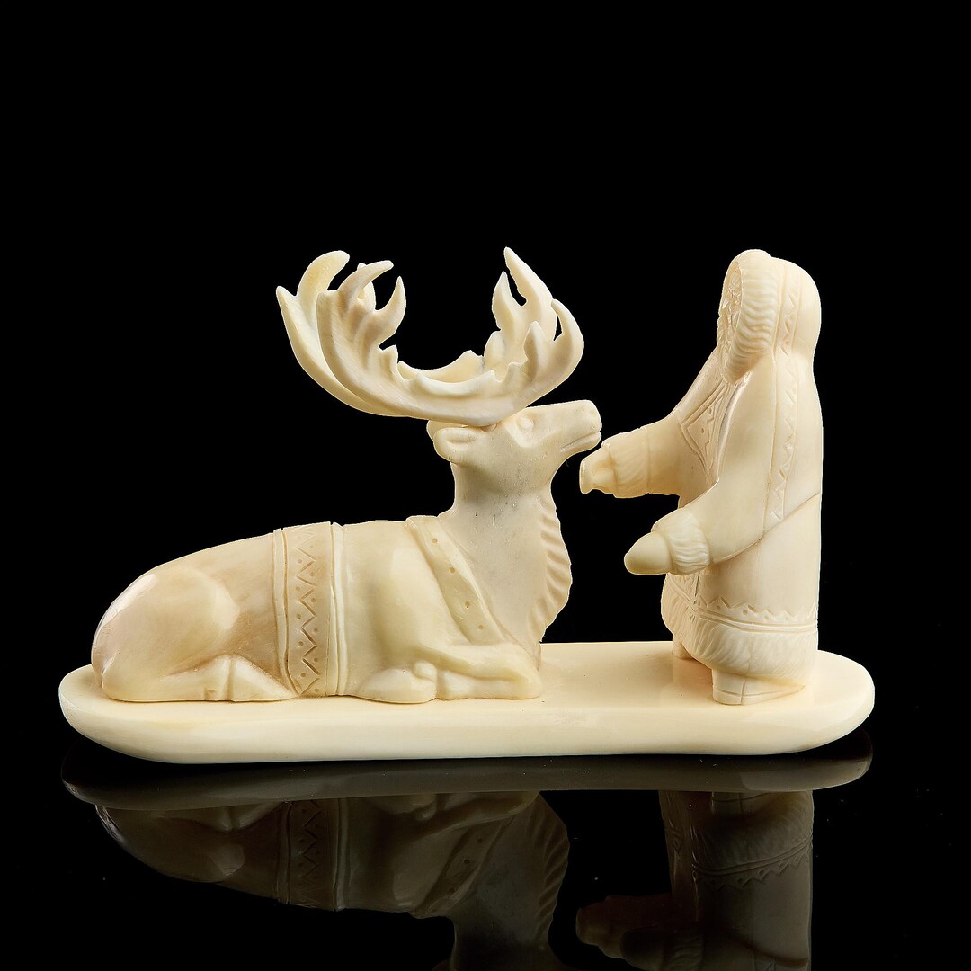 Carved Inuit Sculpture: Arctic Vintage Eskimo Scene, Authentic Inuit ...