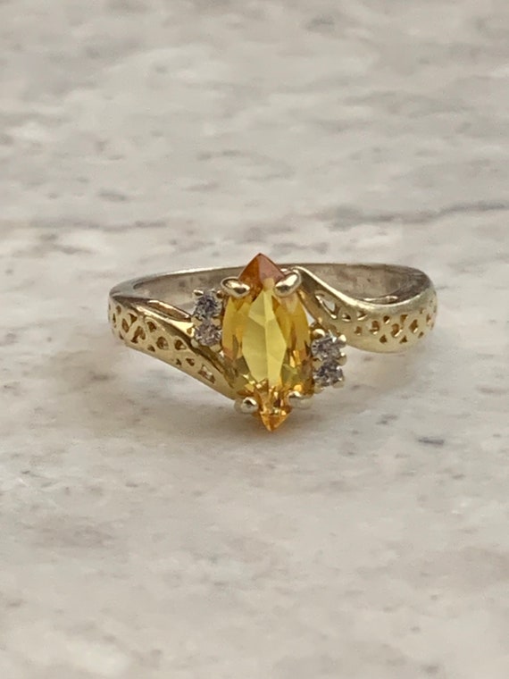 vintage golden topaz - Gem
