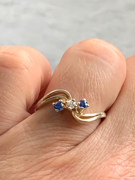 Sapphire cz ring store