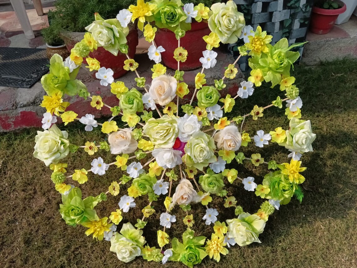 Saumakshi Designs Wedding Floral Umbrella, Floral Parasol, Elegant ...