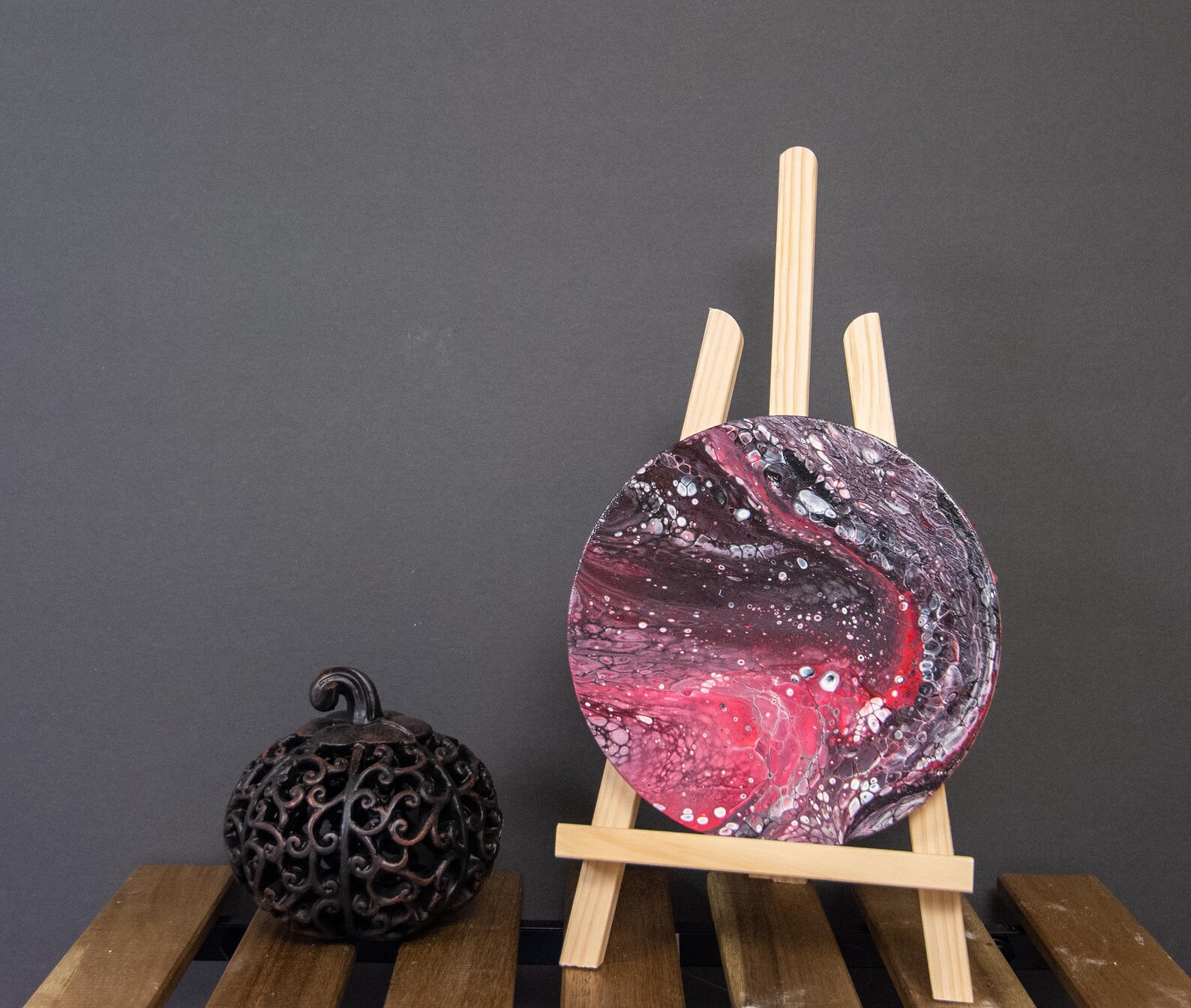 8" Circle Acrylic Painting | Red Static | Stretched Canvas - Etsy