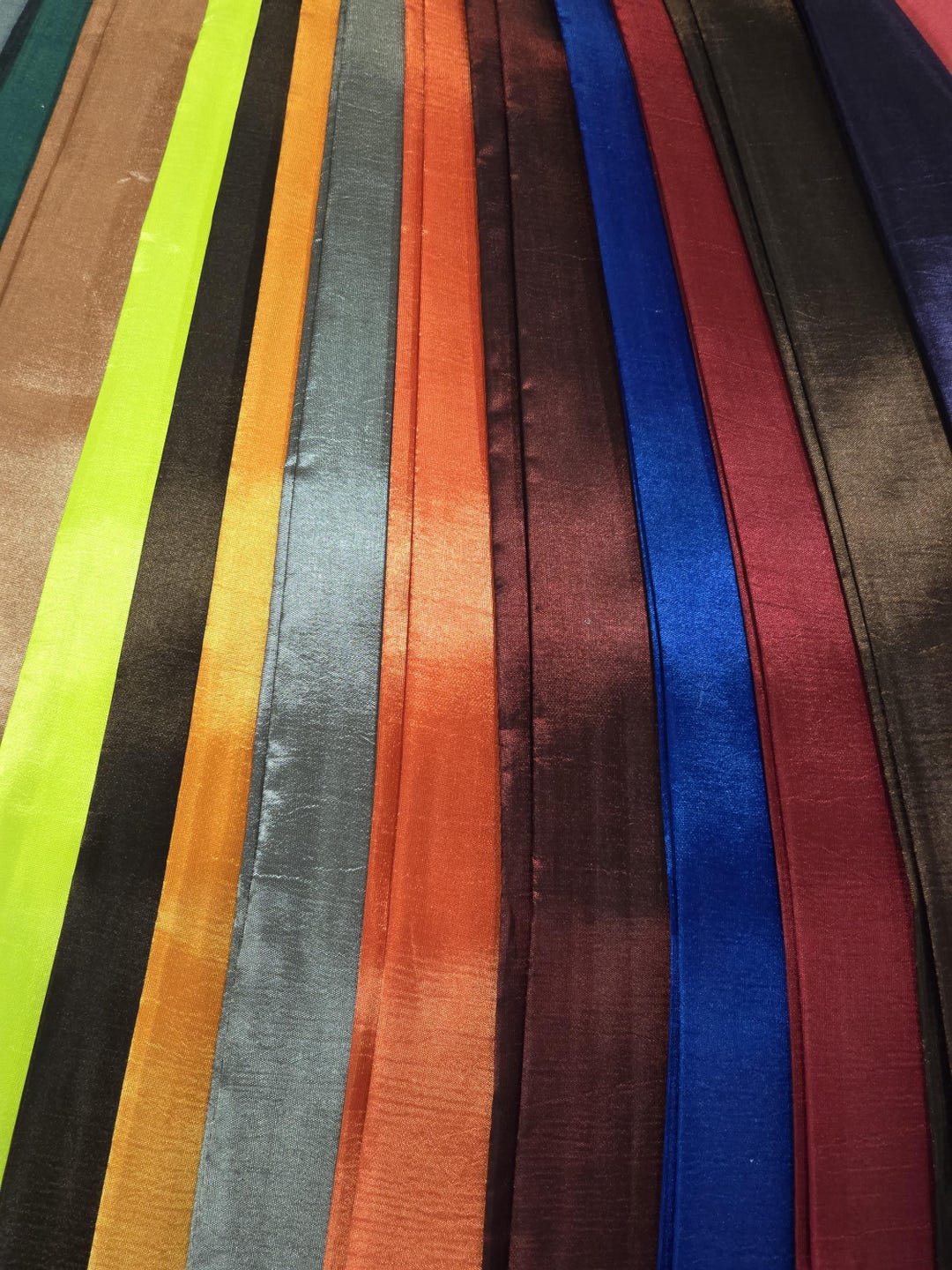 Taffeta Fabric | Multiple Colors of Non Stretch Plain Taffeta Fabric by ...