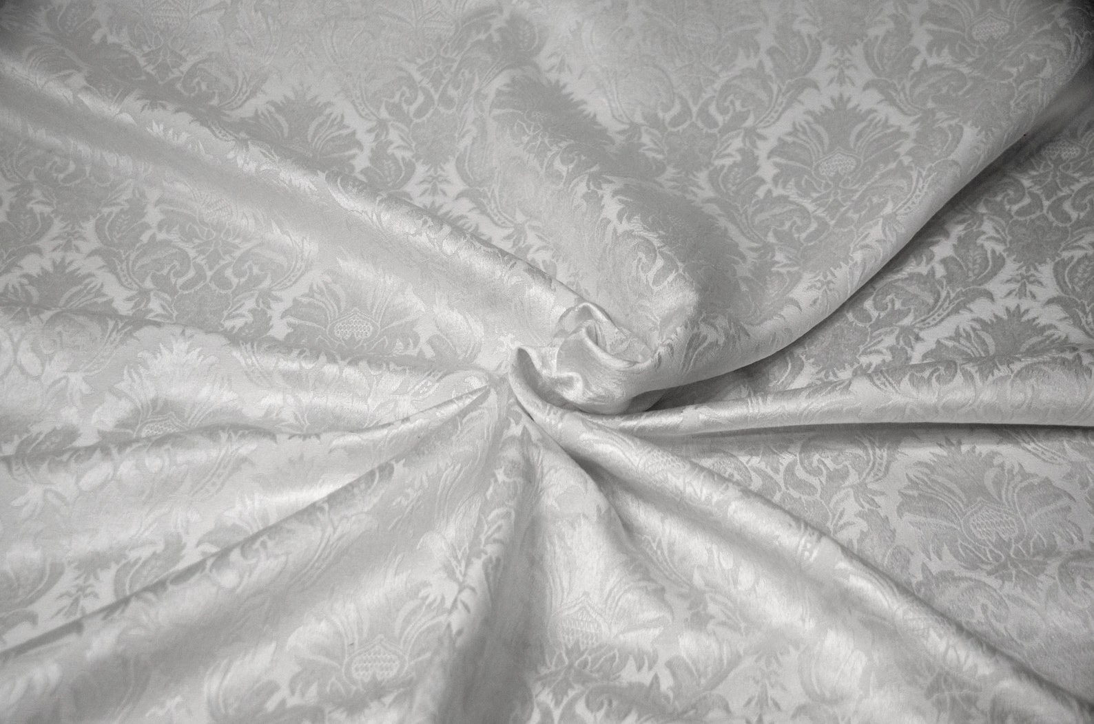 Vintage Damask Fabric Damask Brocade Fabric 58 Wide - Etsy