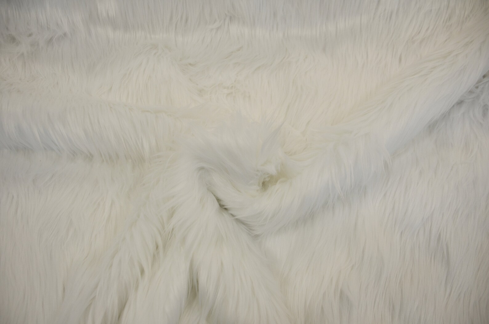 White Faux Fur 2 Pile White Fur Fabric Fursuit Fur - Etsy
