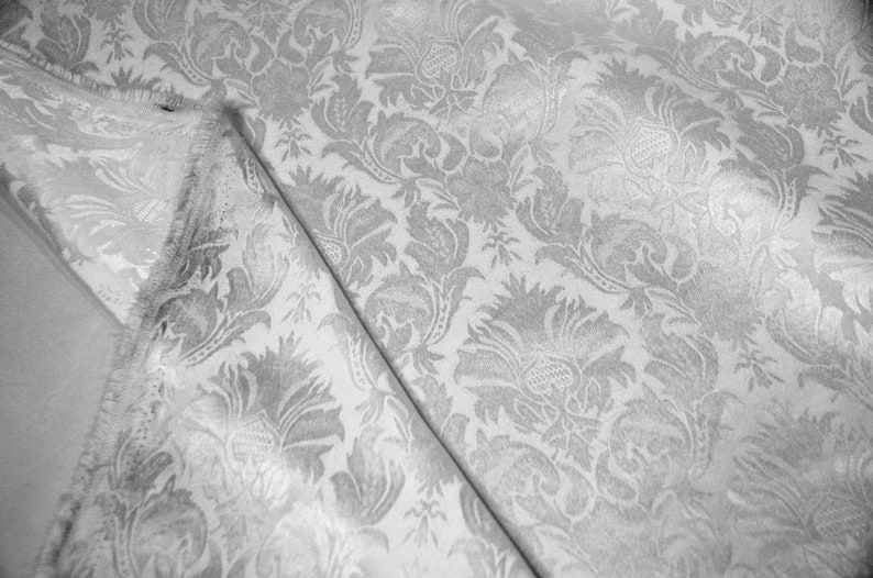 Vintage Damask Fabric Damask Brocade Fabric 58 Wide - Etsy