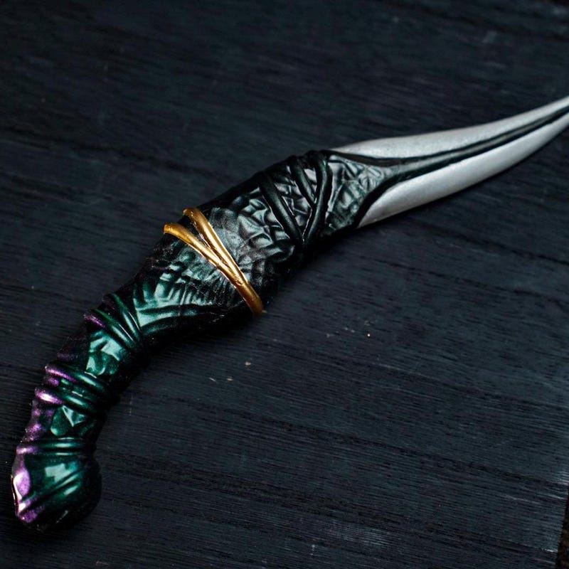 Death Becomes Her Costume - Etsy