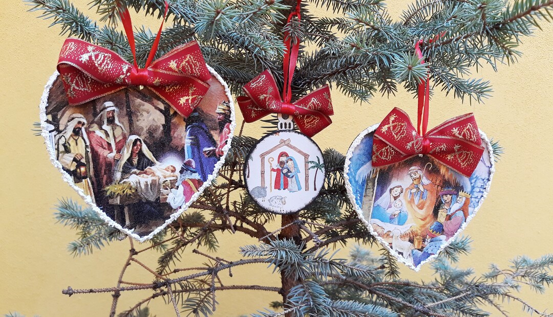 Decoupage Nativity Christmas Ornament: Handmade Wooden Heart Decor - Etsy