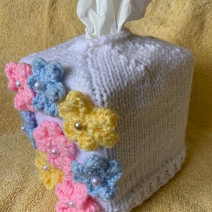Knit Tissue Box Cover With Pastel Flowers on a White Base Yellow Blue ...