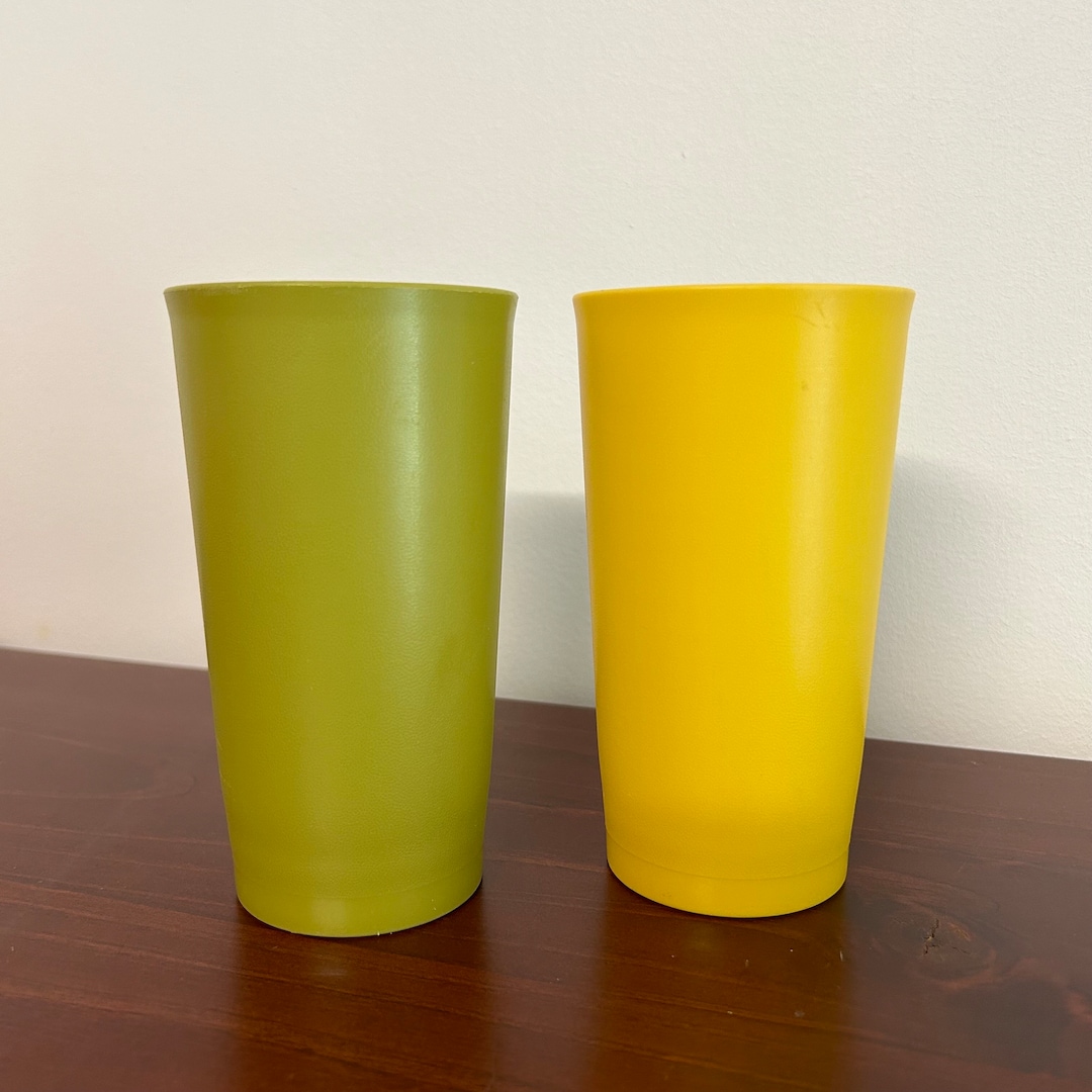 Set of 2 Tupperware Drinking Cups Plastic Cup Sets Vintage Retro 70's ...