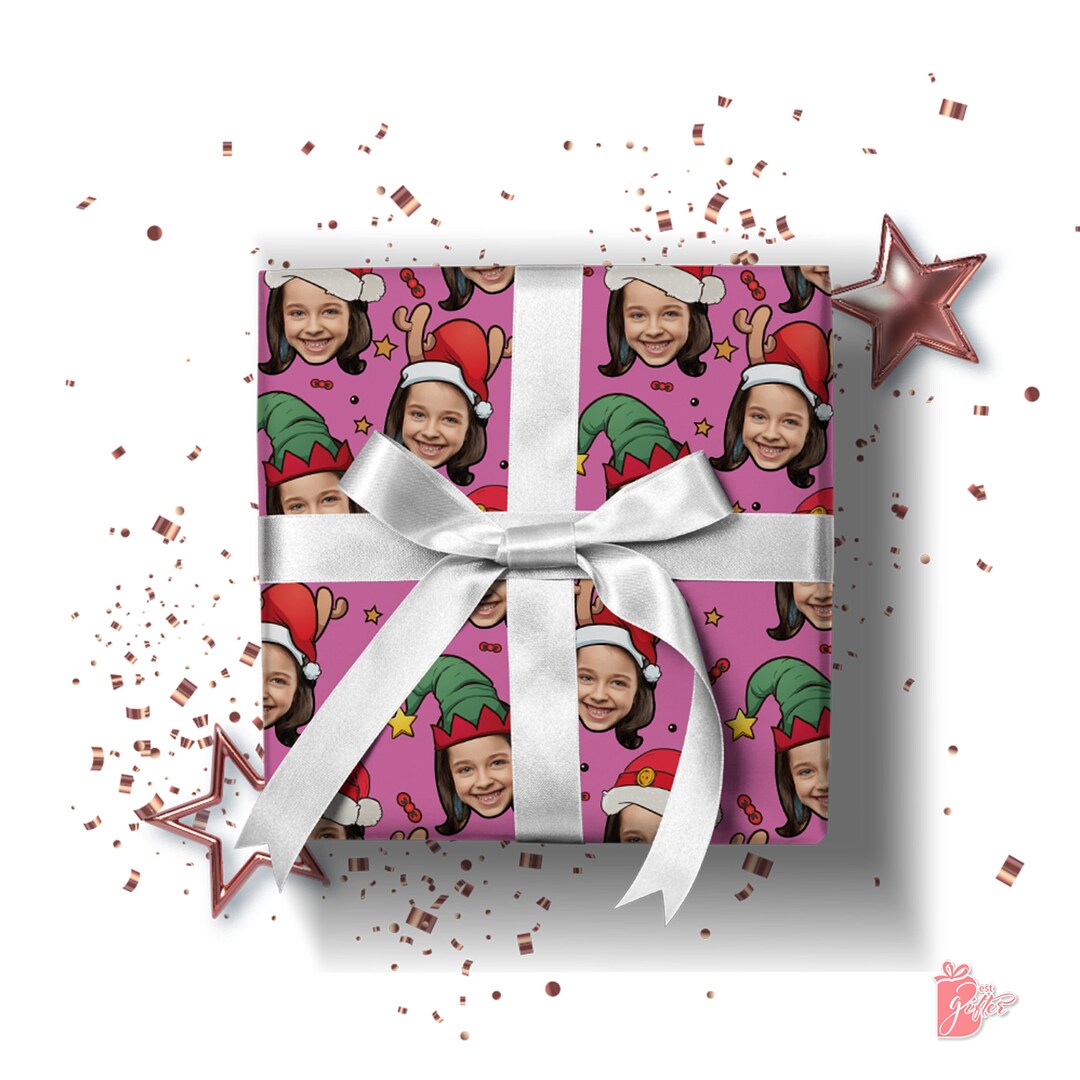 Funny Christmas Face on Gift Wrap, Fun Xmas Green Elf Hat Red Santa Hat ...