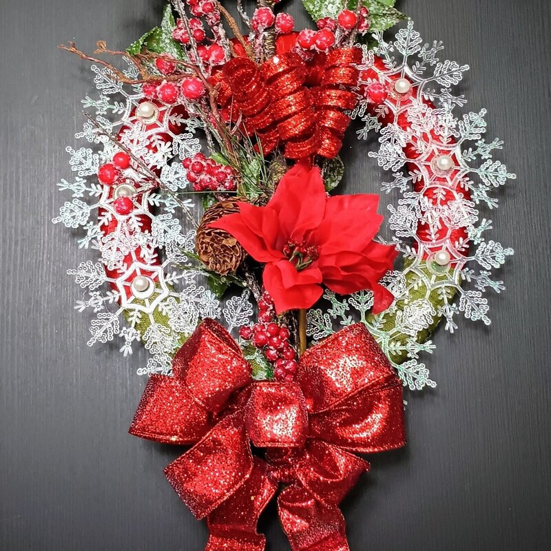 Snowflake Wreath - Etsy