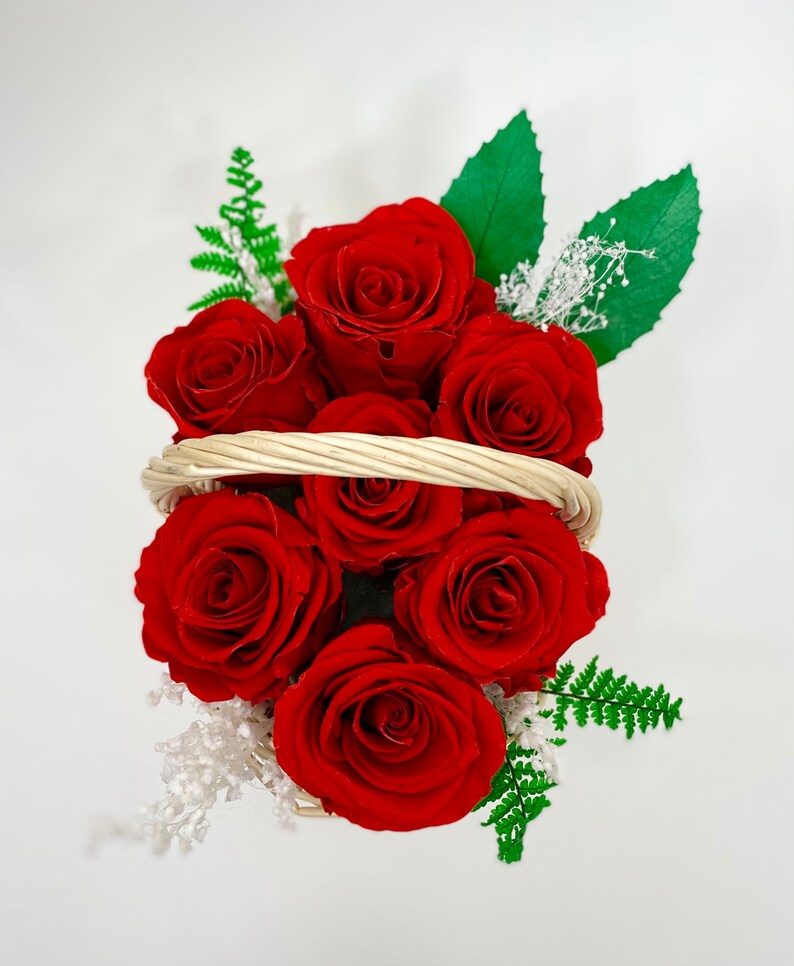 FIVE YEAR FLOWERS: Flower Bouquet W/ 7x Preserved Roses - Etsy