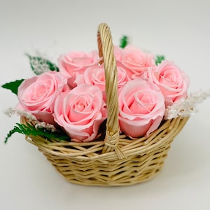 FIVE YEAR FLOWERS: Flower Bouquet w/ 7x Preserved Roses | Etsy