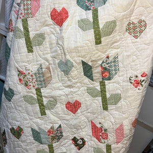 HEART BLOSSOMS Moda LOVE Note Charm Quilt Kit Lella Boutique by Pastry ...